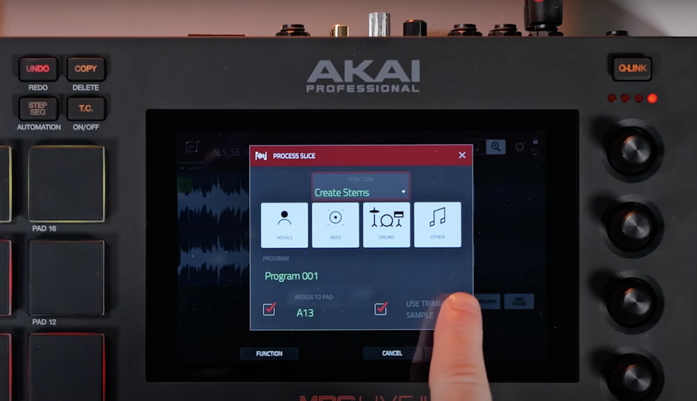 Akai anticipa MPC Stems, un motor de creación de stems que llegará a su gama MPC | Hispasonic